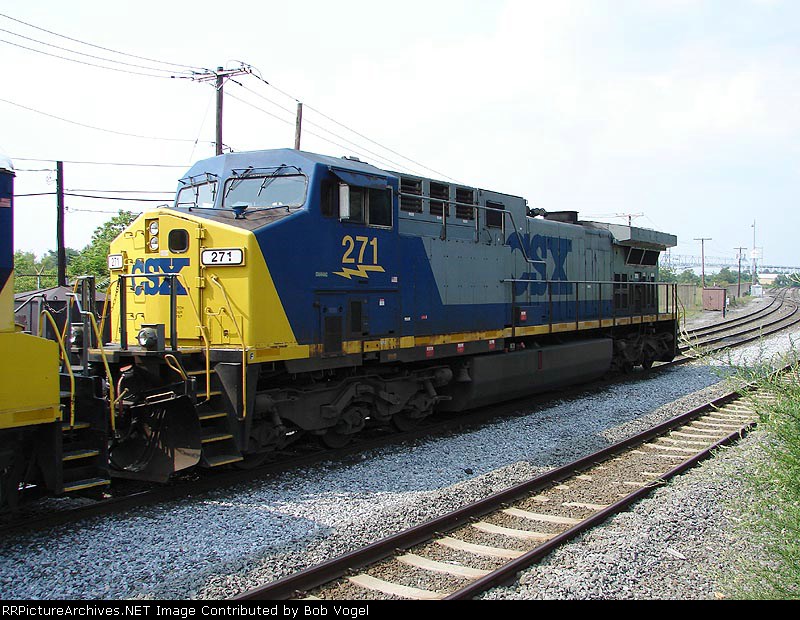 CSX 271